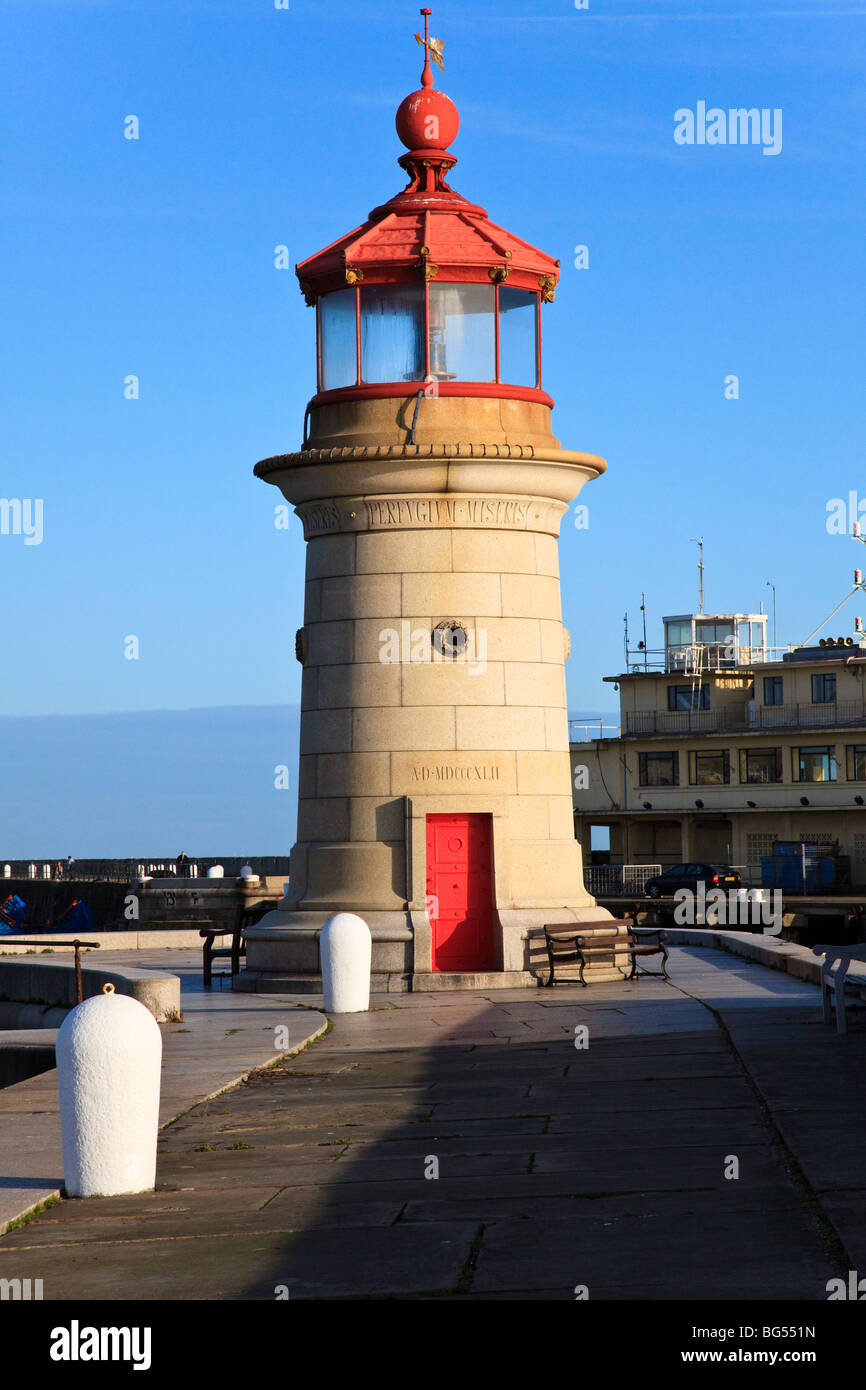 Stone lighthouse hi-res stock photography and images - Alamy