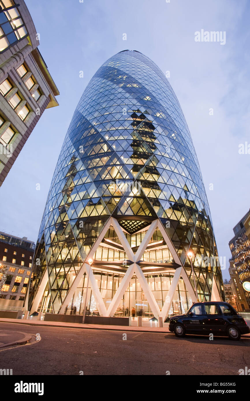 The Swiss Re Tower in the City of London, UK Stock Photo - Alamy