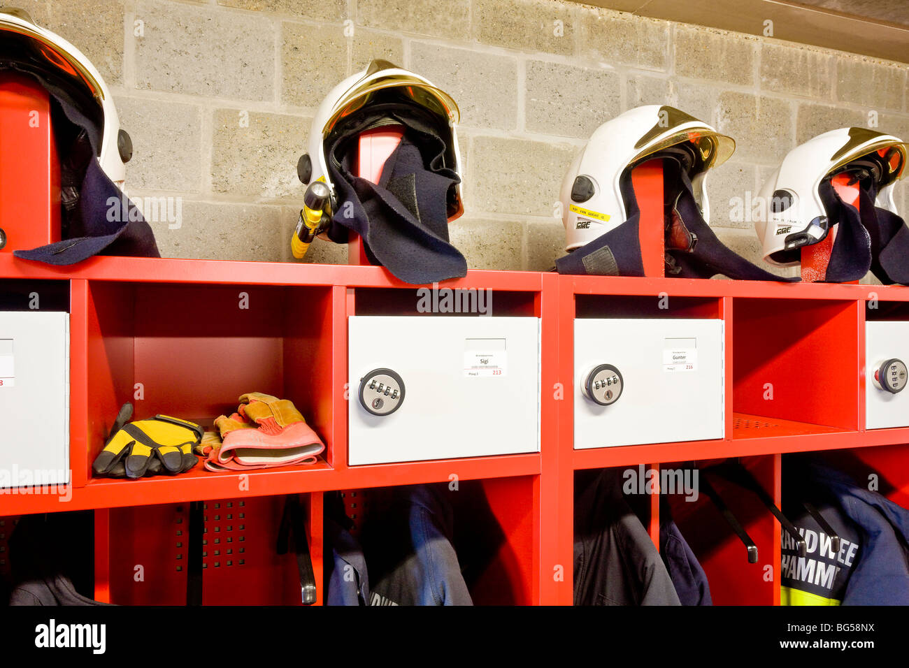 Personal locker hi-res stock photography and images - Alamy