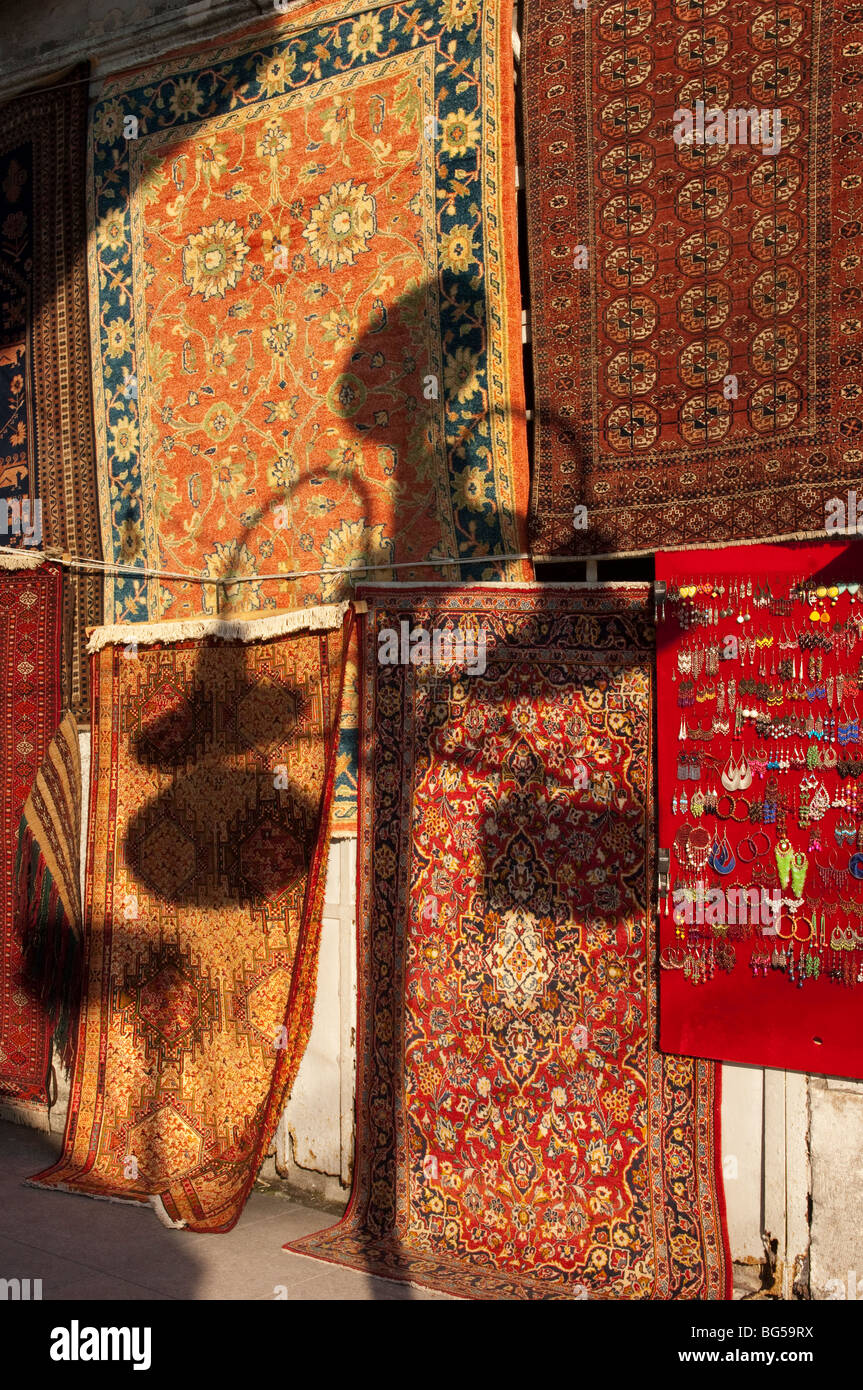 Sultanahmet istanbul turkey carpet carpets hi-res stock photography and ...