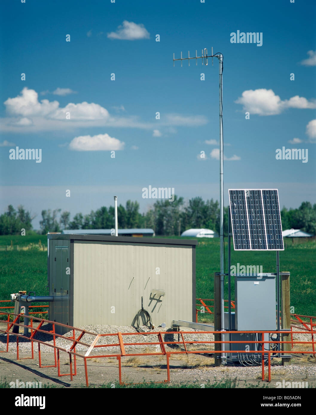 Solar Powered Monitoring Station Stock Photo - Alamy