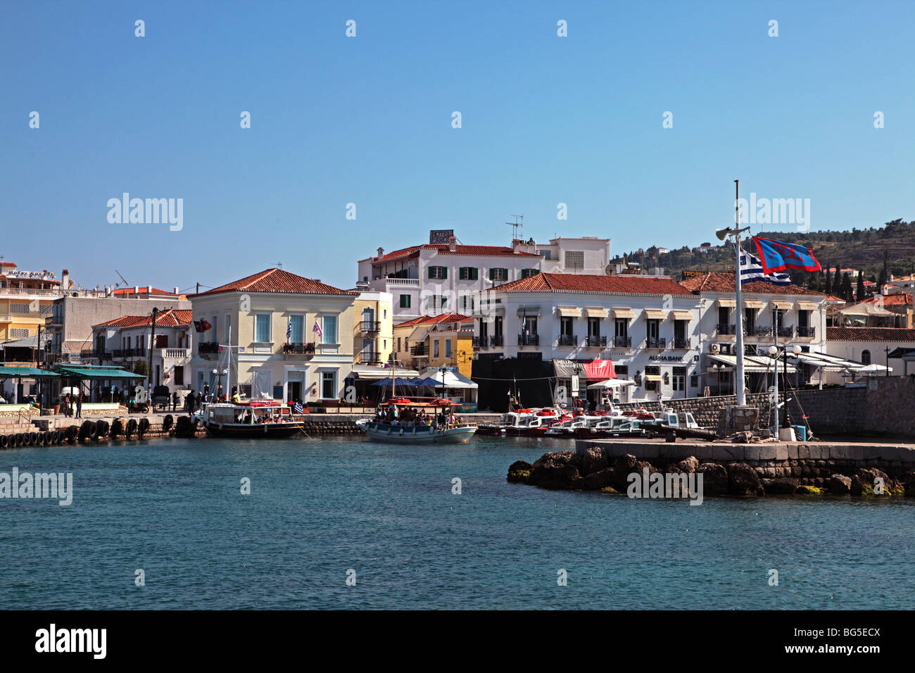 Spetsai hi-res stock photography and images - Alamy