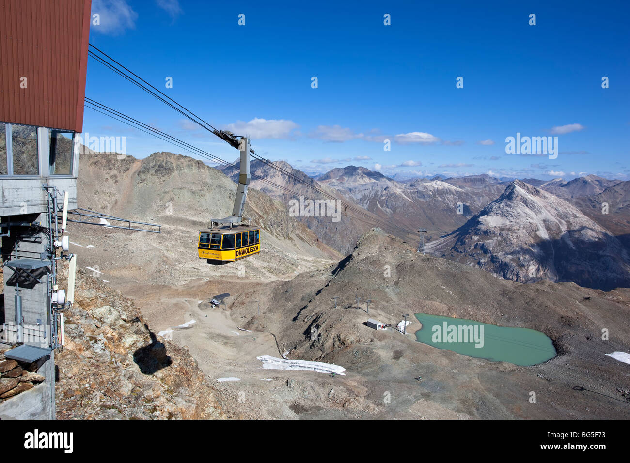 Diavolezza cable car, Pontresina Switzerland Stock Photo - Alamy