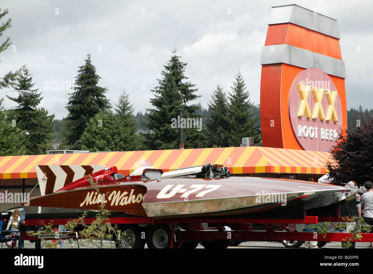 Miss Wahoo, a rebuilt 1957 Vintage Hydroplane , on show at the North ...