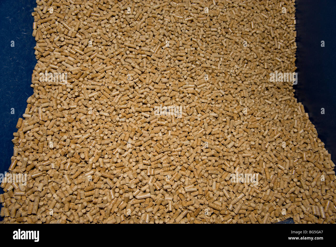 Wood fuel pellets for energy efficient bio-mass central heating boiler ...