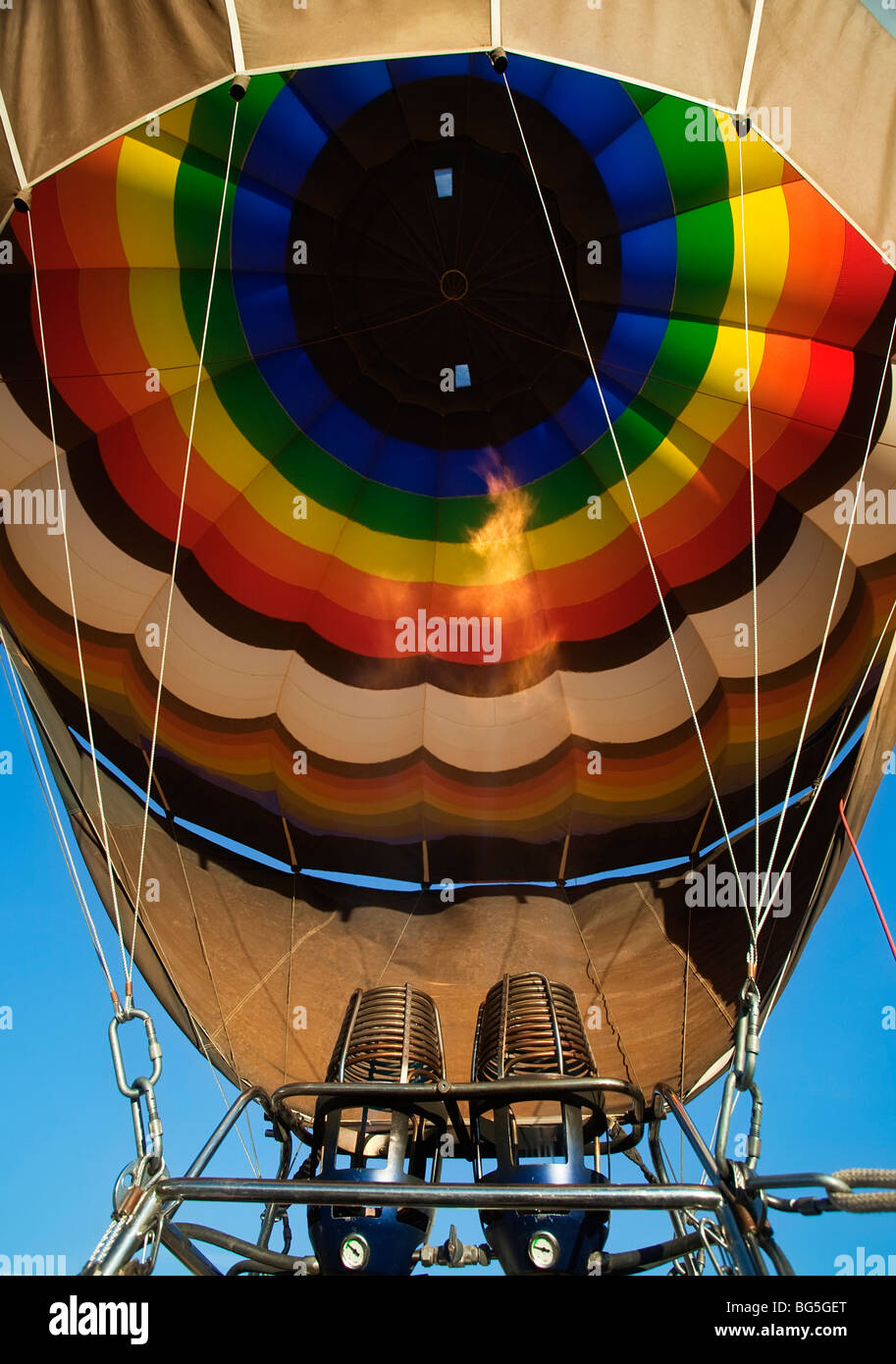 Rainbow colored hot air balloon hi-res stock photography and images - Alamy