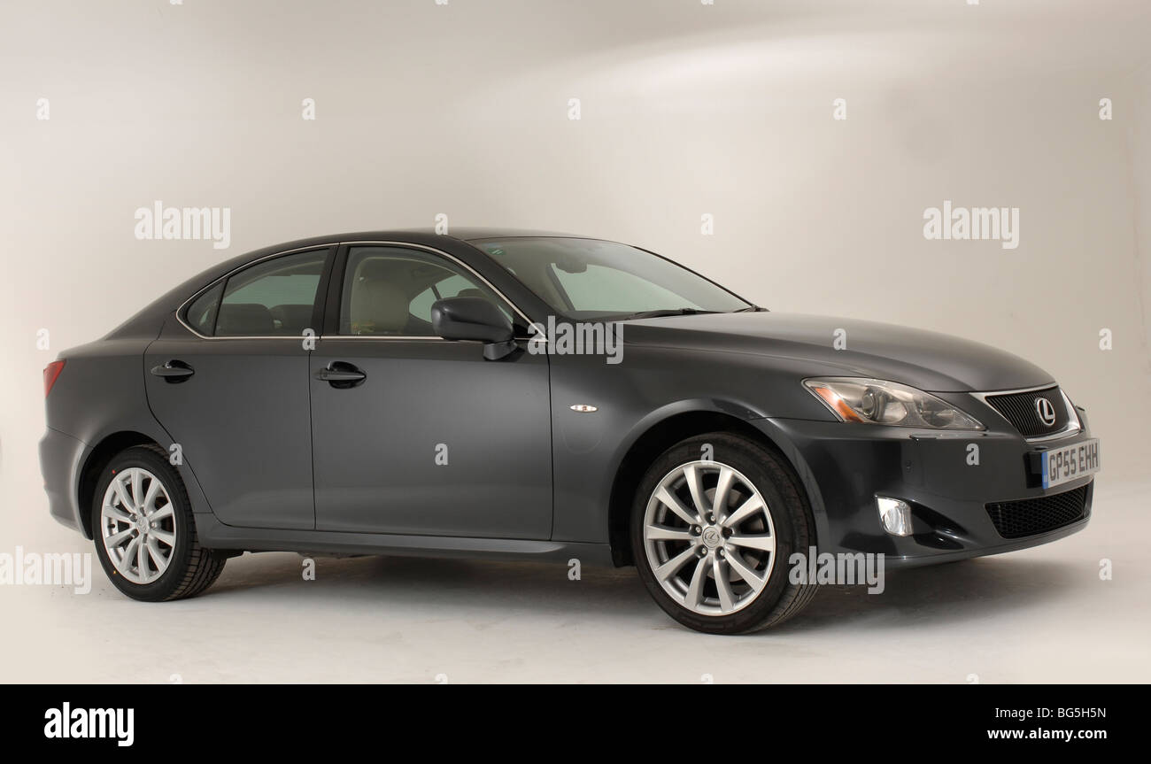 Lexus is 220d hi-res stock photography and images - Alamy