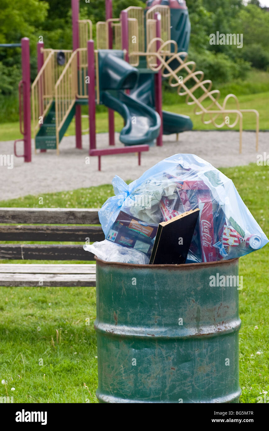 Garbage slide hi-res stock photography and images - Alamy