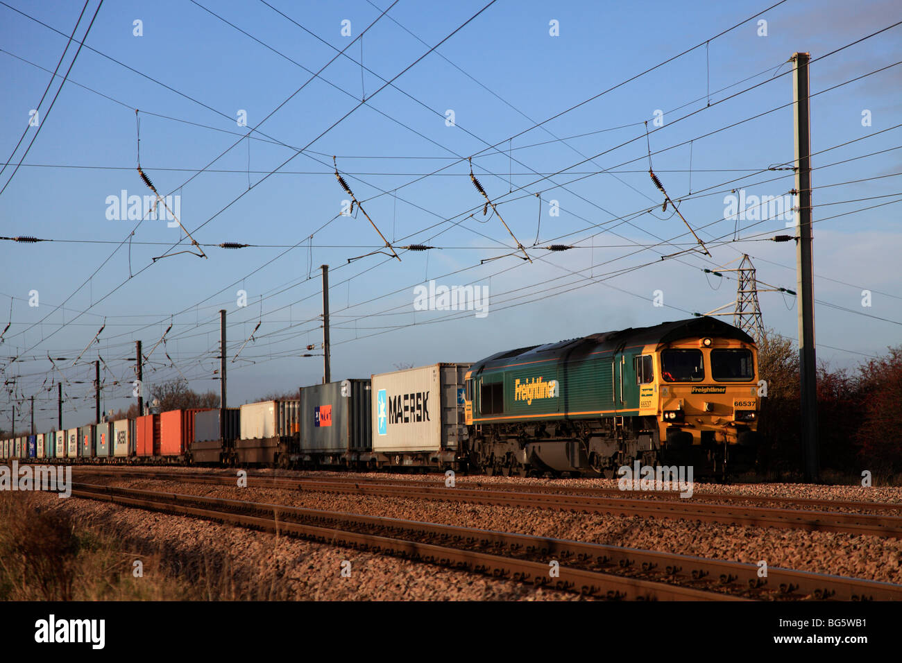 Freightliner diesel train hi-res stock photography and images - Alamy