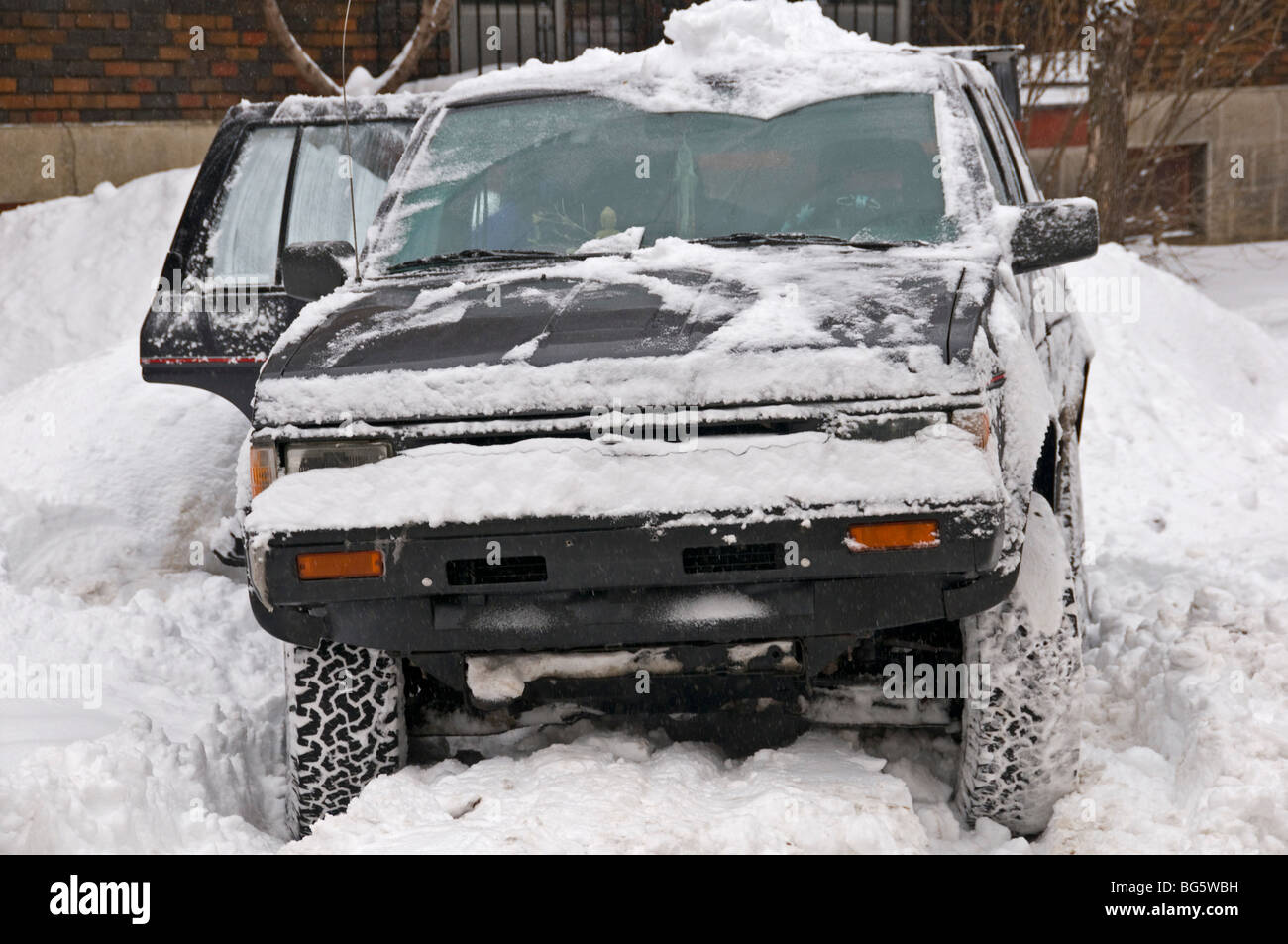 Car stuck in the snow Stock Photo - Alamy