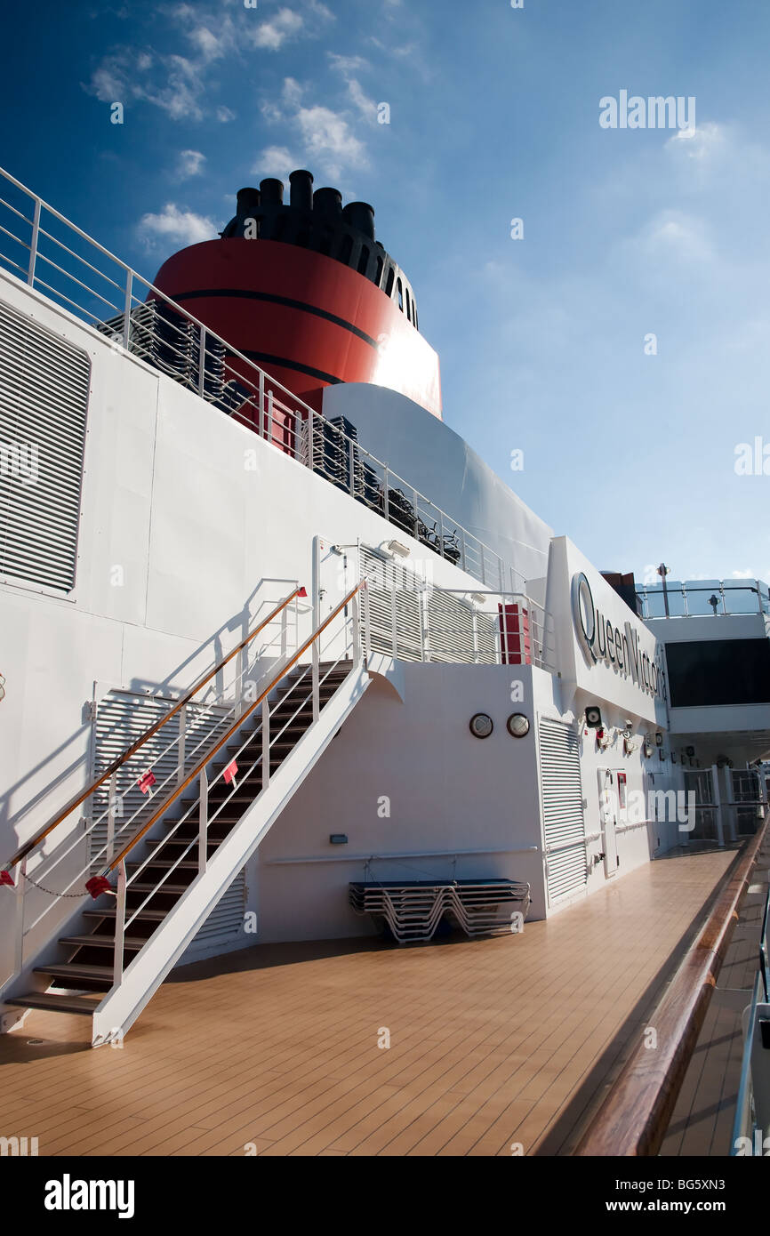 Queen victoria ship hi-res stock photography and images - Alamy