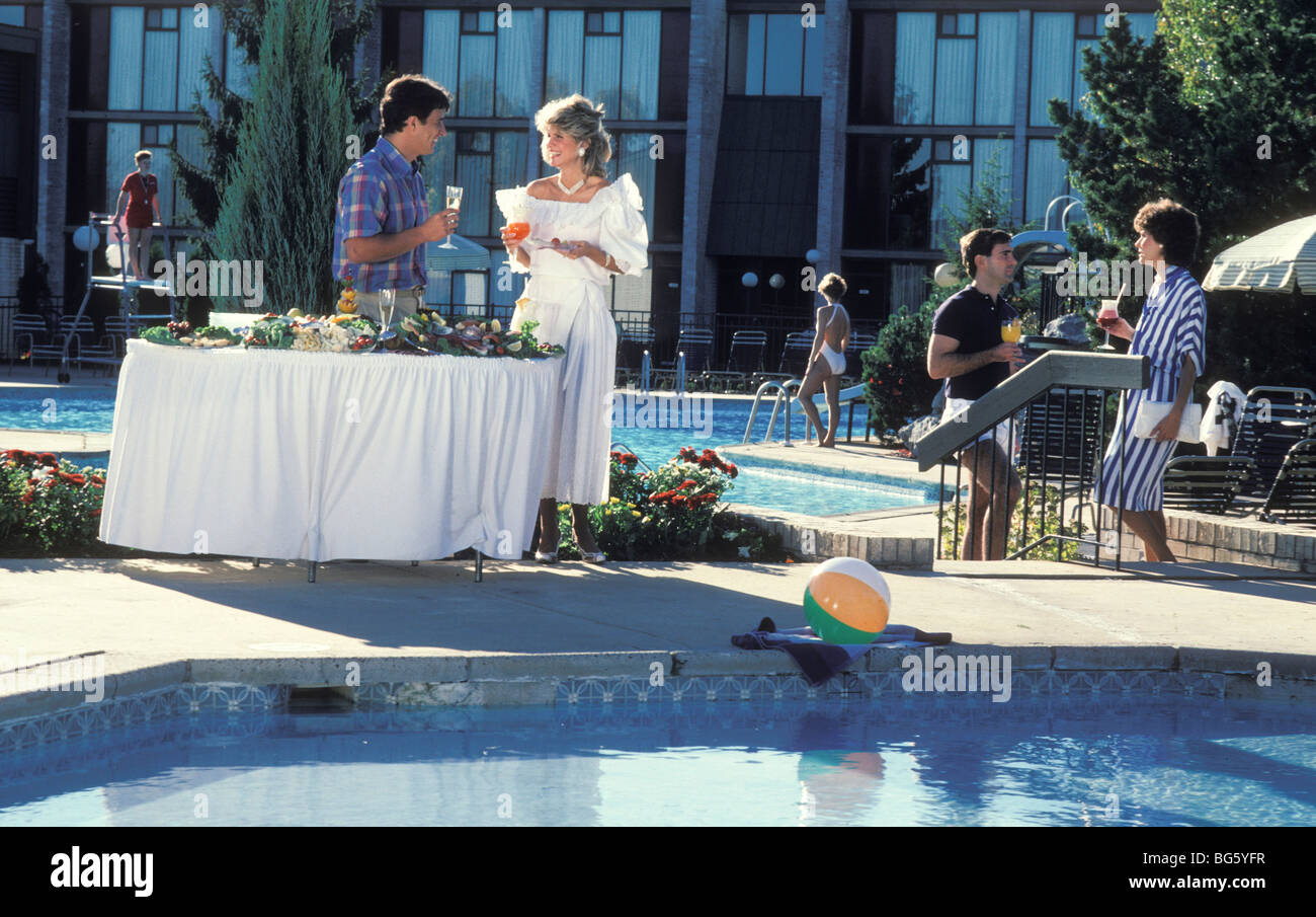 Hotel buffet pool hi-res stock photography and images - Alamy