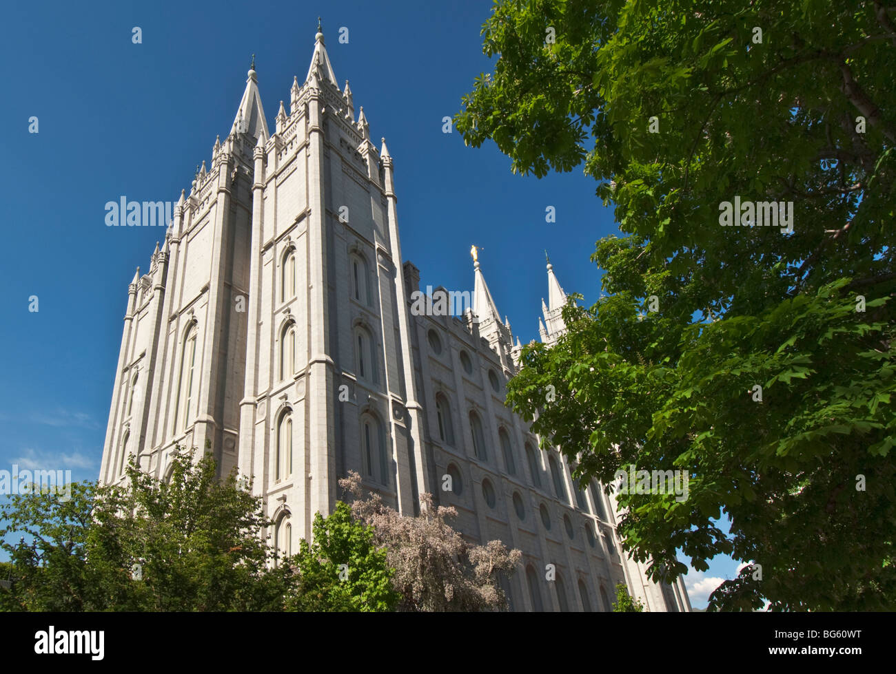 Lds temple hi-res stock photography and images - Alamy