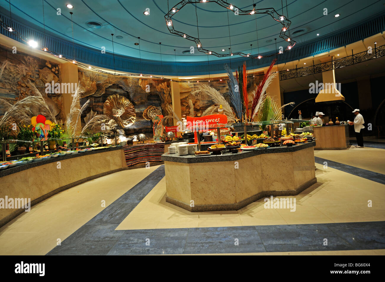 Food service dinning room serving area buffet building nuweiba hi-res ...