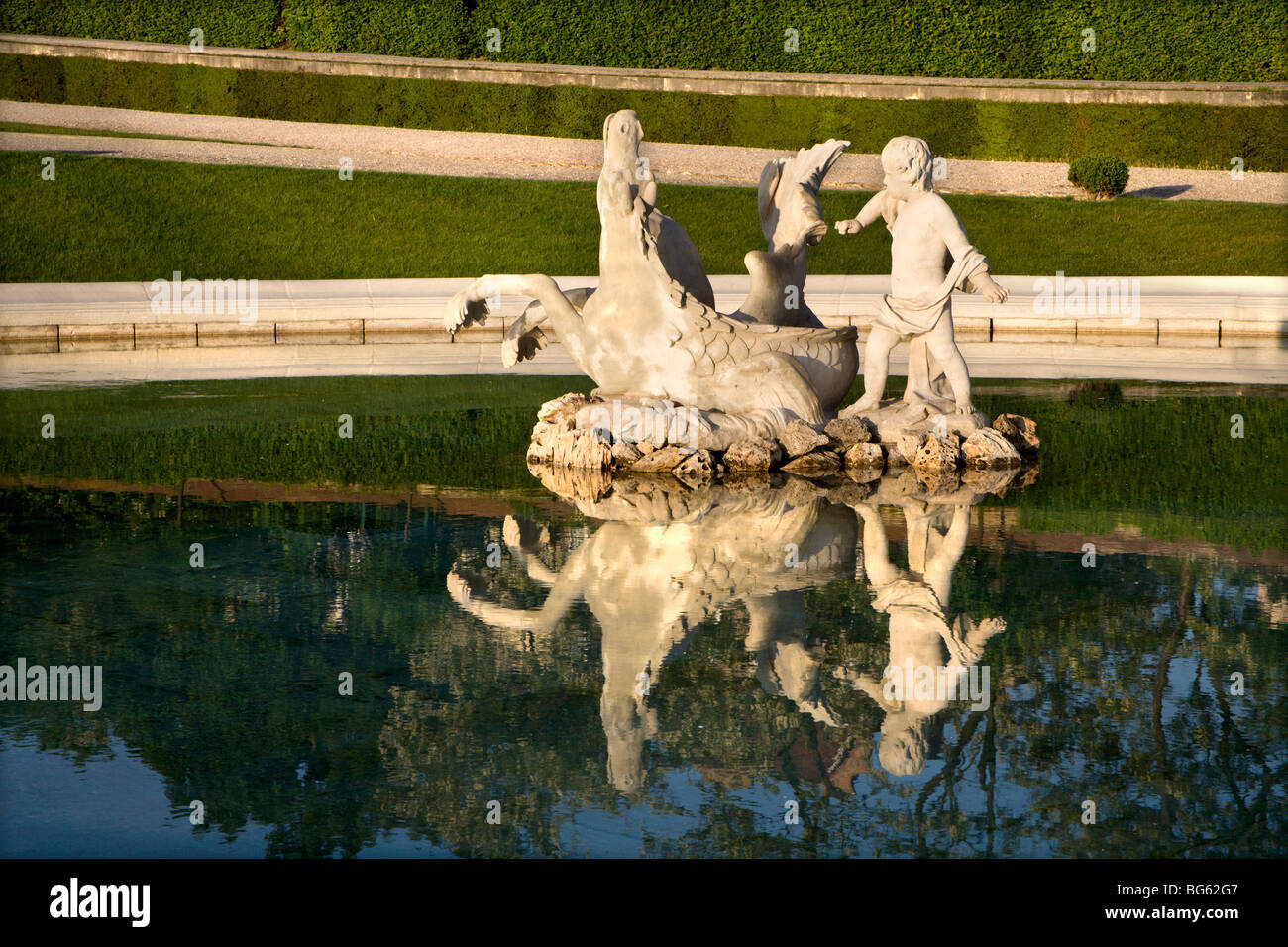 Vienna - fountain in Belvedere palace Stock Photo - Alamy
