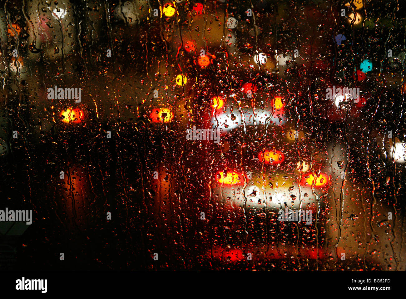 Raindrops on the window of the No. 22 bus on Kings Road, Chelsea ...