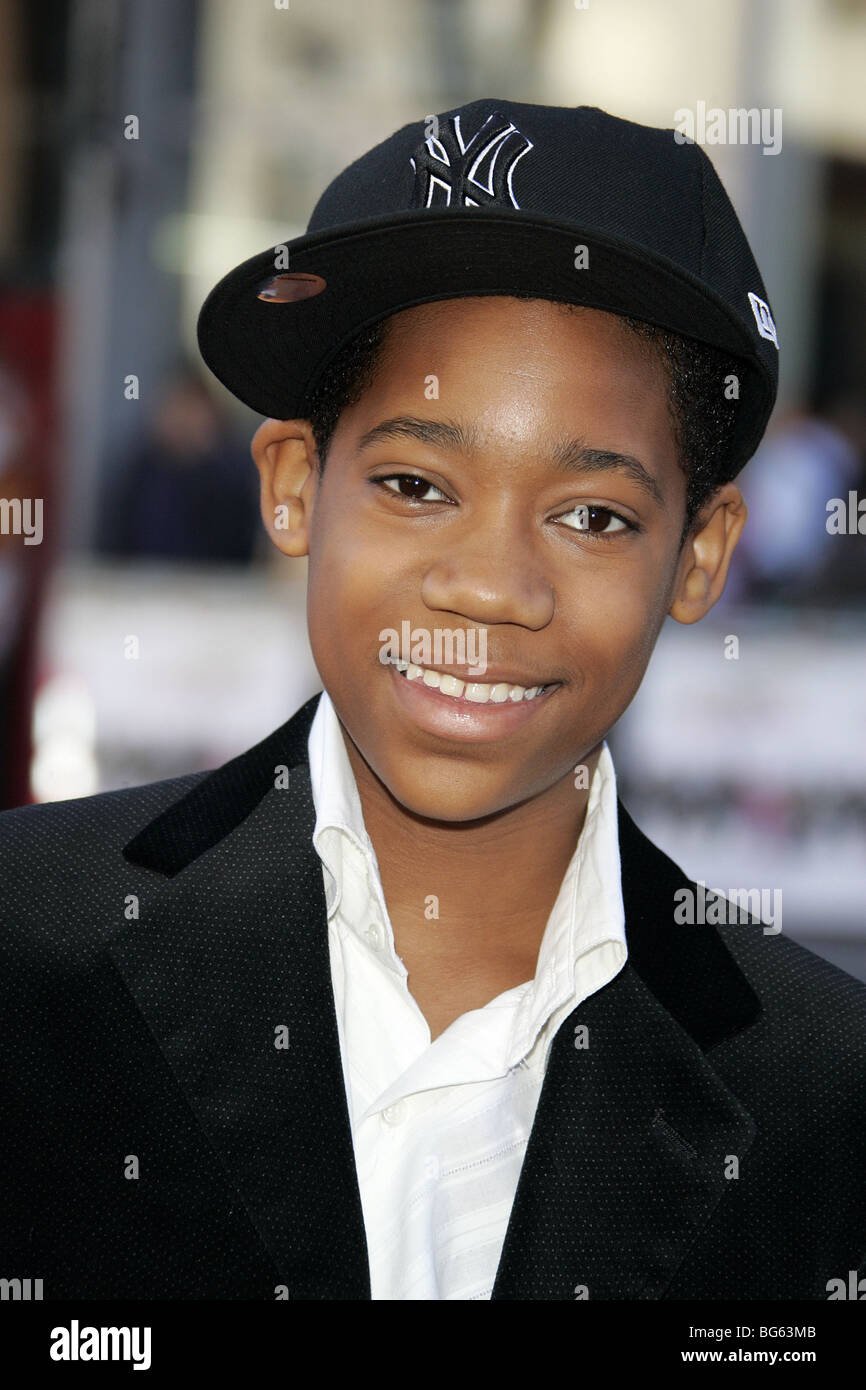 Tyler James Williams High Resolution Stock Photography and Images - Alamy