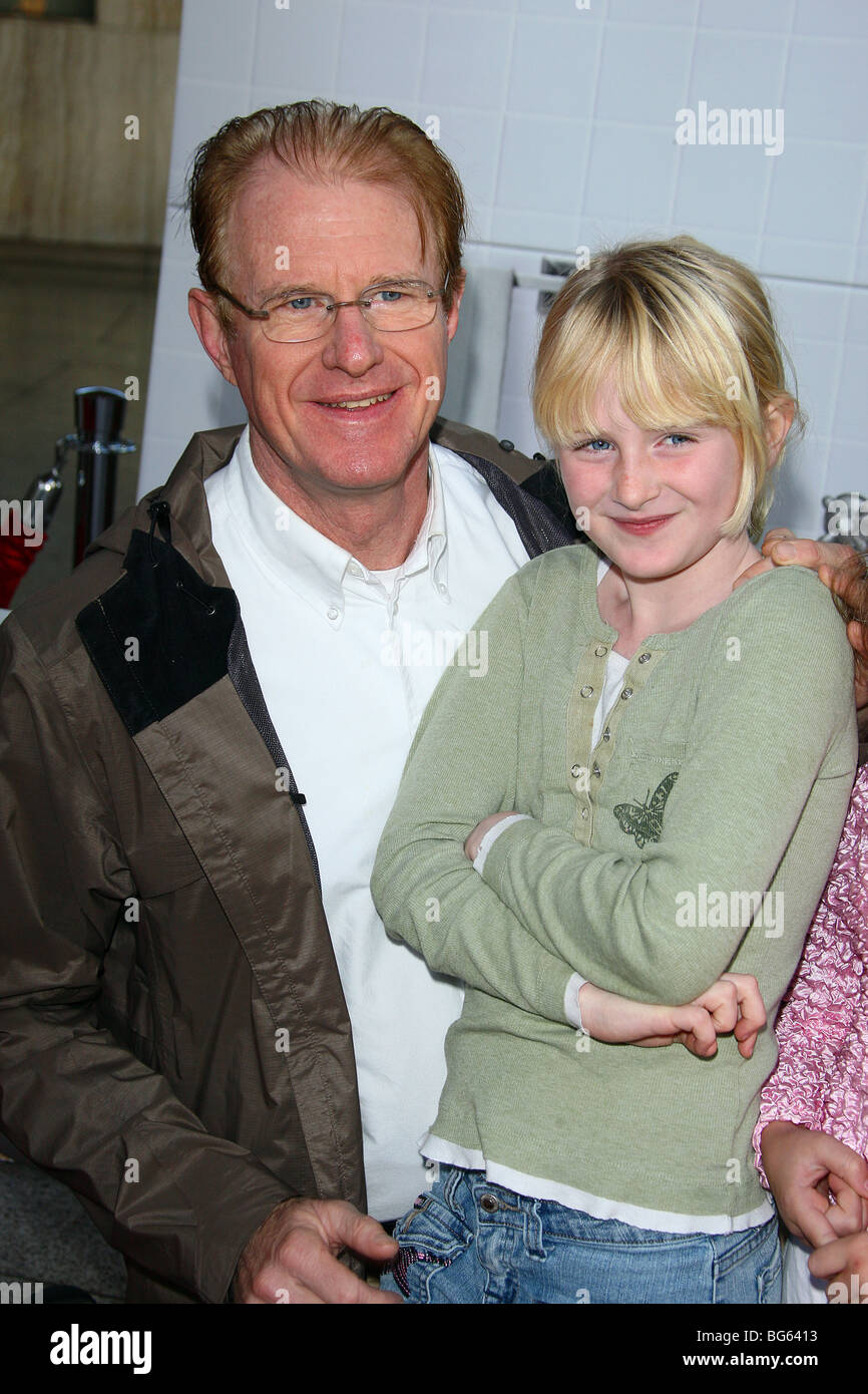 Ed begley rachel the water horse hi-res stock photography and images ...
