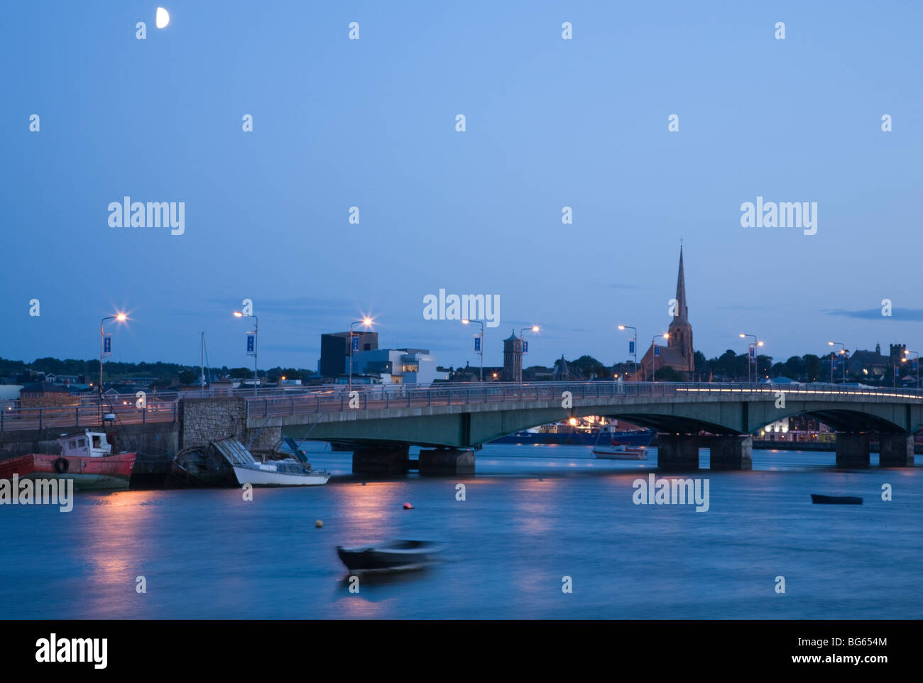 Wexford harbour bridge hi-res stock photography and images - Alamy
