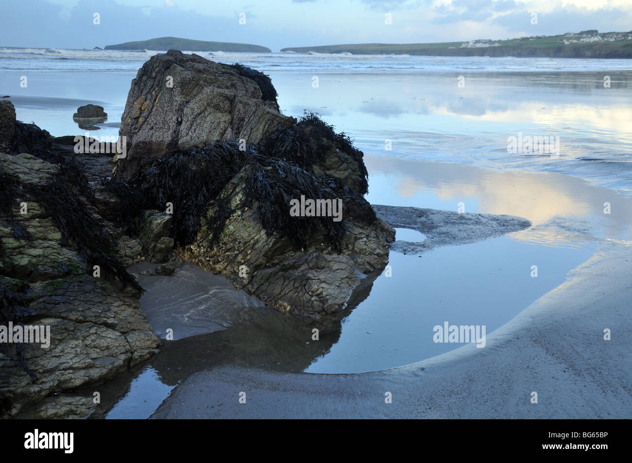 Poppit sands cardigan river teifi hi-res stock photography and images ...