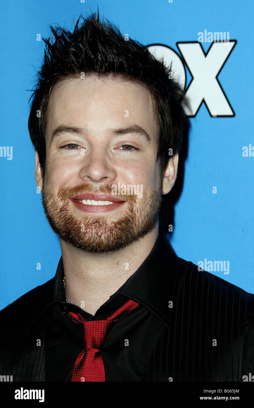 David cook american idol finale hi-res stock photography and images - Alamy