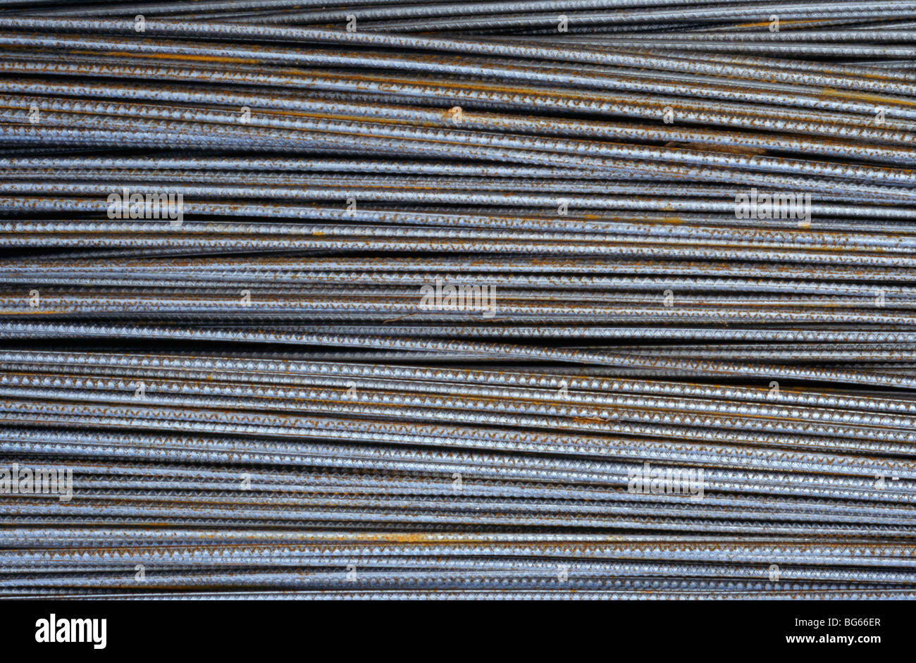 Steel rods with rust used in construction Stock Photo - Alamy