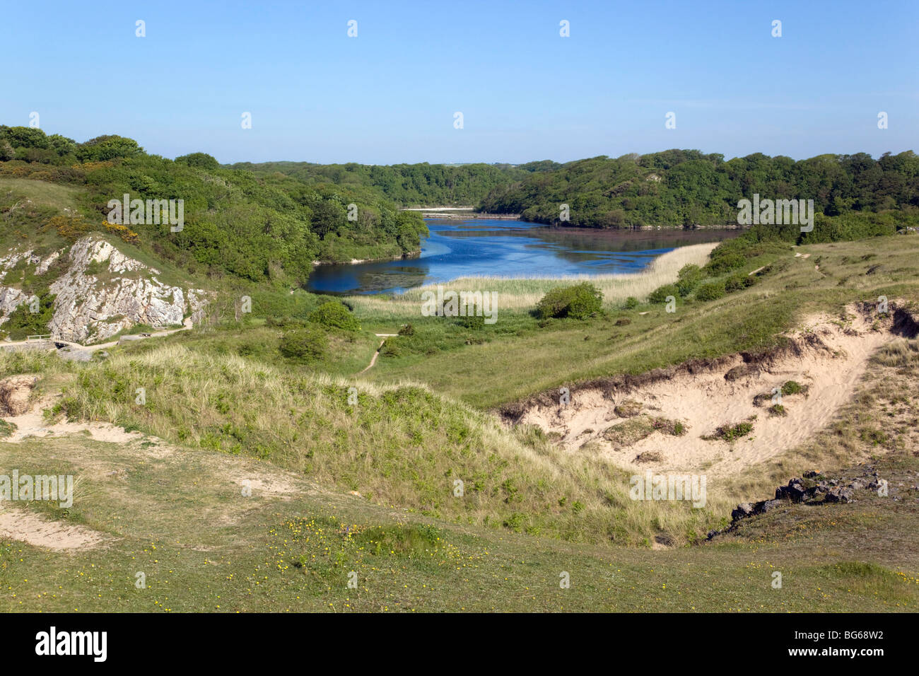 Uk summer scenic wales hi-res stock photography and images - Alamy