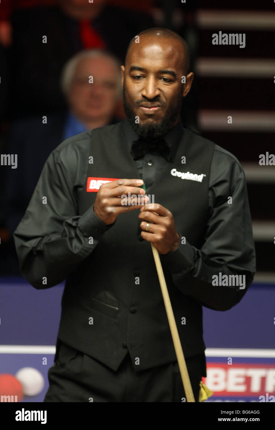 RORY MCLEOD WORLD SNOOKER CHAMPIONSHIP THE CRUCIBLE SHEFFIELD ENGLAND ...