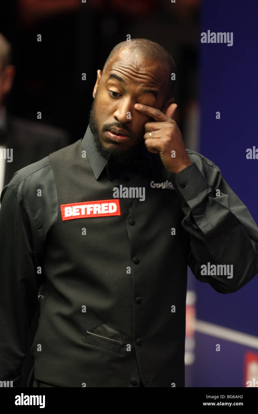 RORY MCLEOD WORLD SNOOKER CHAMPIONSHIP THE CRUCIBLE SHEFFIELD ENGLAND ...