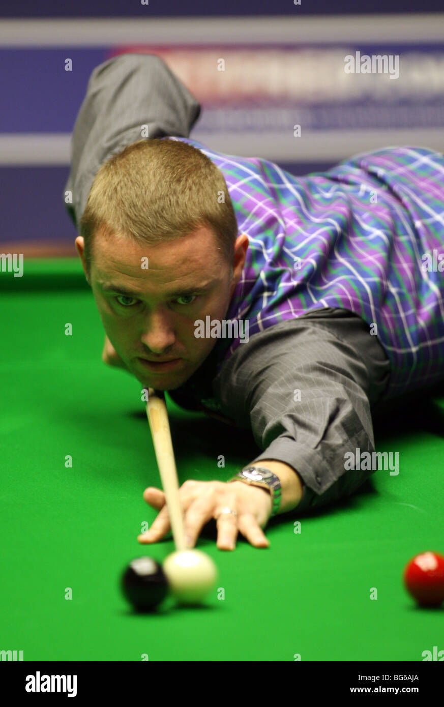 STUART BINGHAM WORLD SNOOKER CHAMPIONSHIP THE CRUCIBLE SHEFFIELD ...