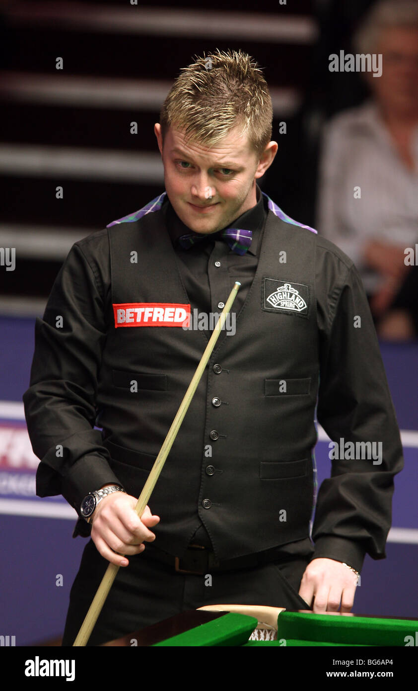 MARK ALLEN WORLD SNOOKER CHAMPIONSHIP THE CRUCIBLE SHEFFIELD ENGLAND 20 ...