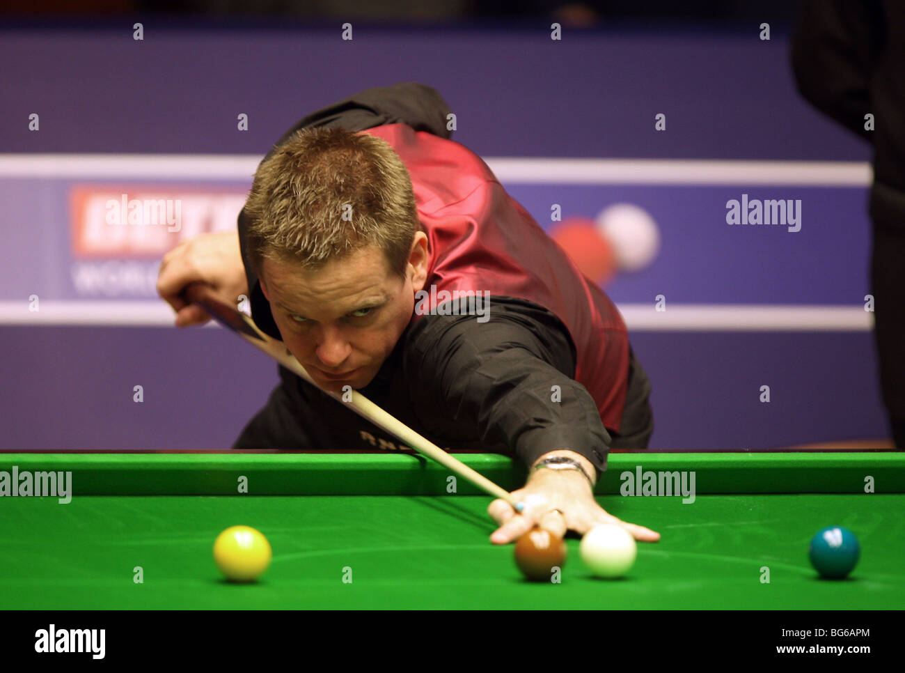 JOE SWAIL WORLD SNOOKER CHAMPIONSHIP THE CRUCIBLE SHEFFIELD ENGLAND 20 ...