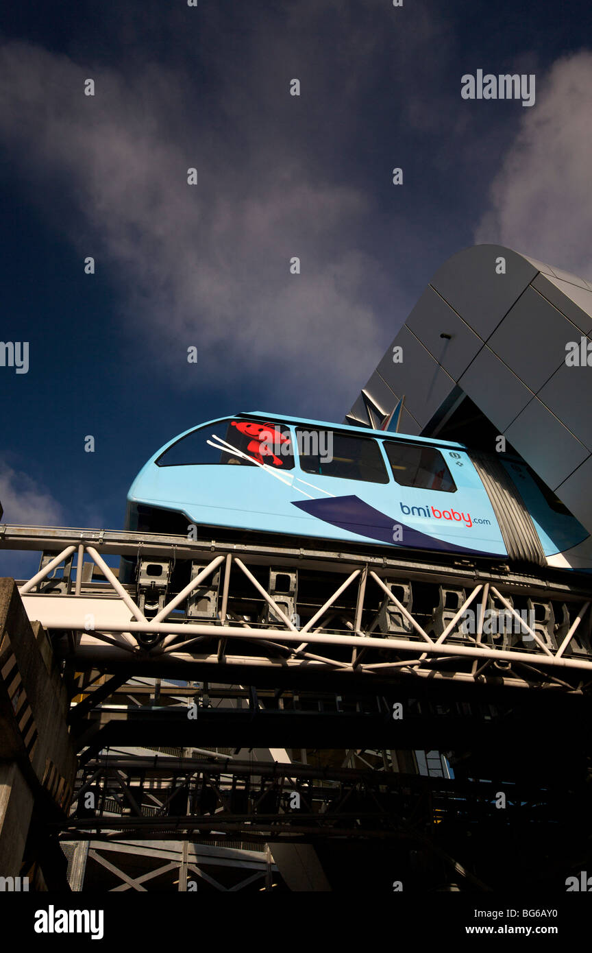 Air rail hi-res stock photography and images - Alamy