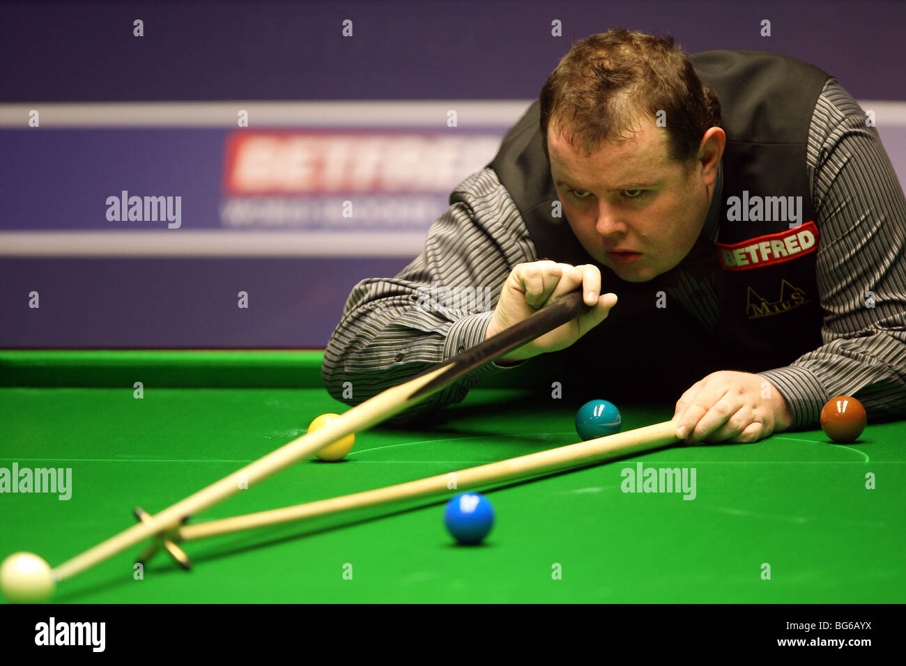 STEPHEN LEE WORLD SNOOKER CHAMPIONSHIP THE CRUCIBLE SHEFFIELD ENGLAND ...