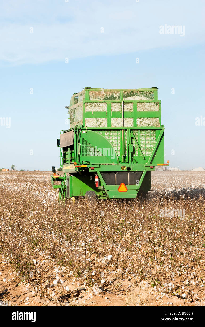 Cotton module builder hi-res stock photography and images - Alamy