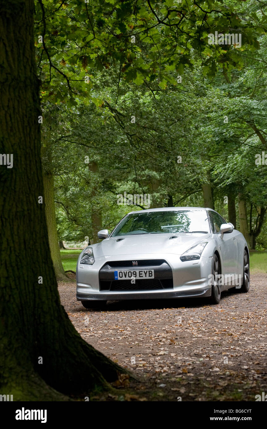 Nissan gtr supercar hi-res stock photography and images - Alamy