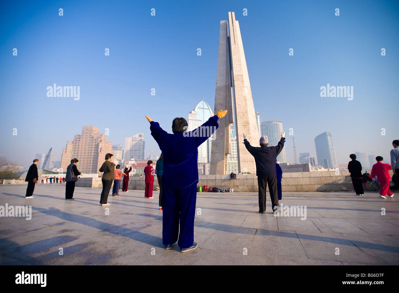 Shanghai skyline dawn china hi-res stock photography and images - Alamy