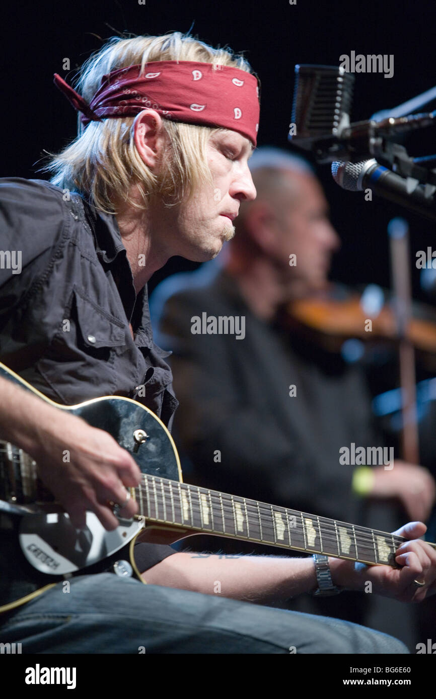 Wovenhand band hi-res stock photography and images - Alamy