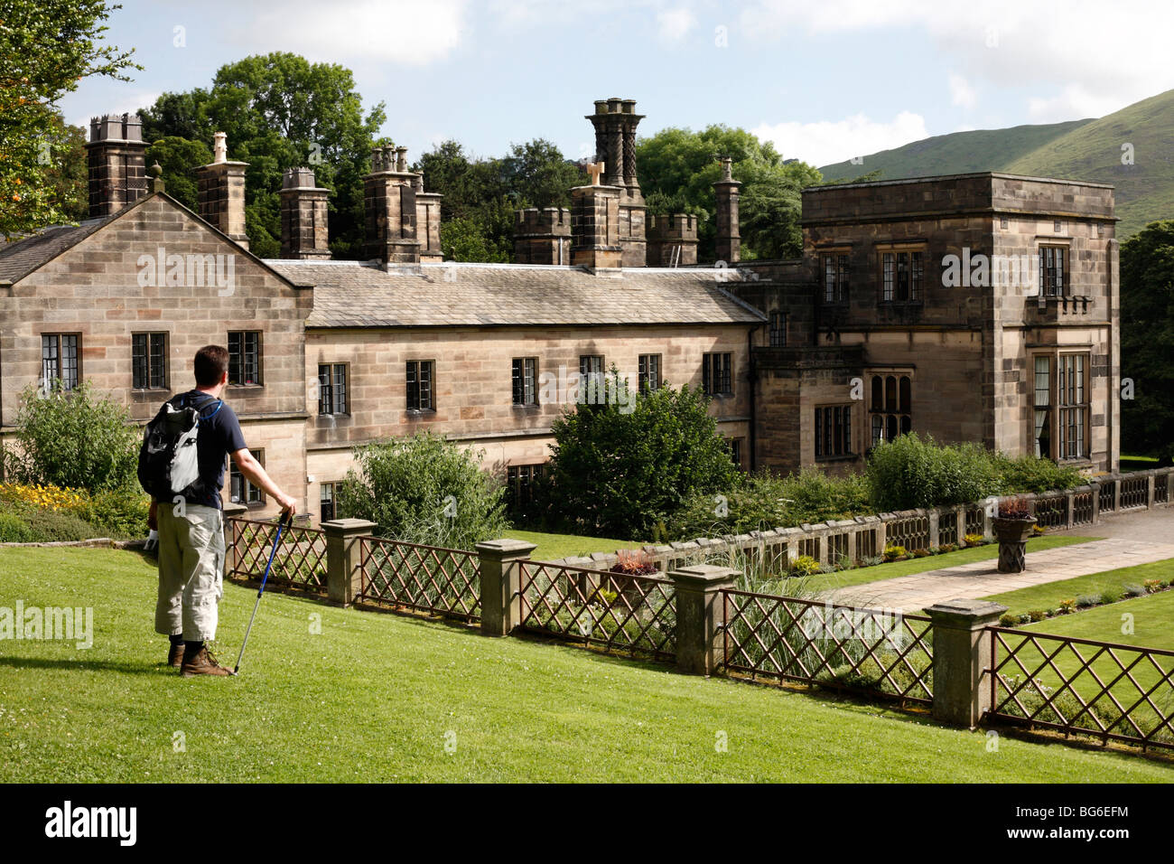 Ilam youth hostel derbyshire hi-res stock photography and images - Alamy