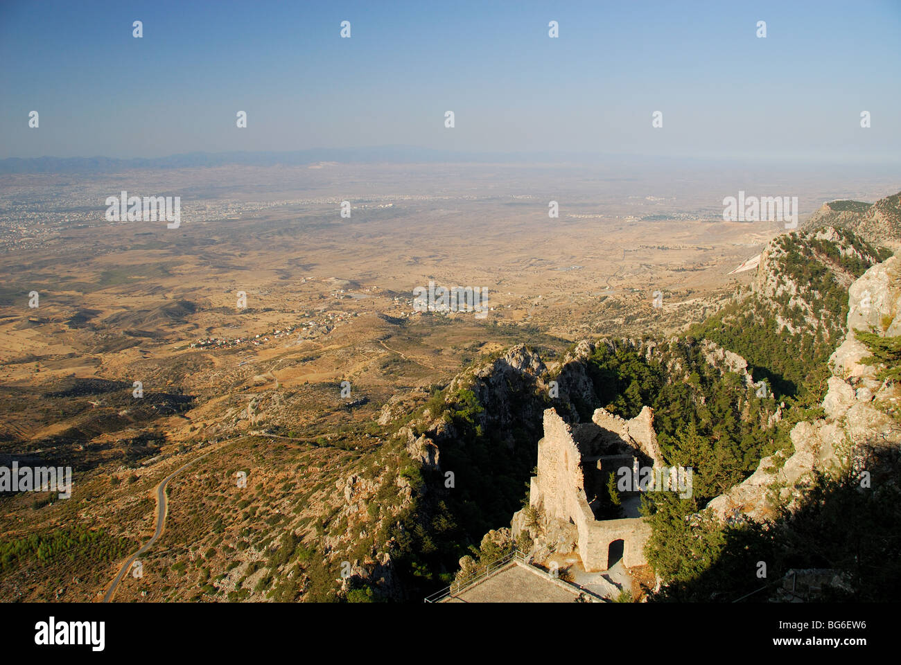 Elevated view from the venetian castle hi-res stock photography and ...