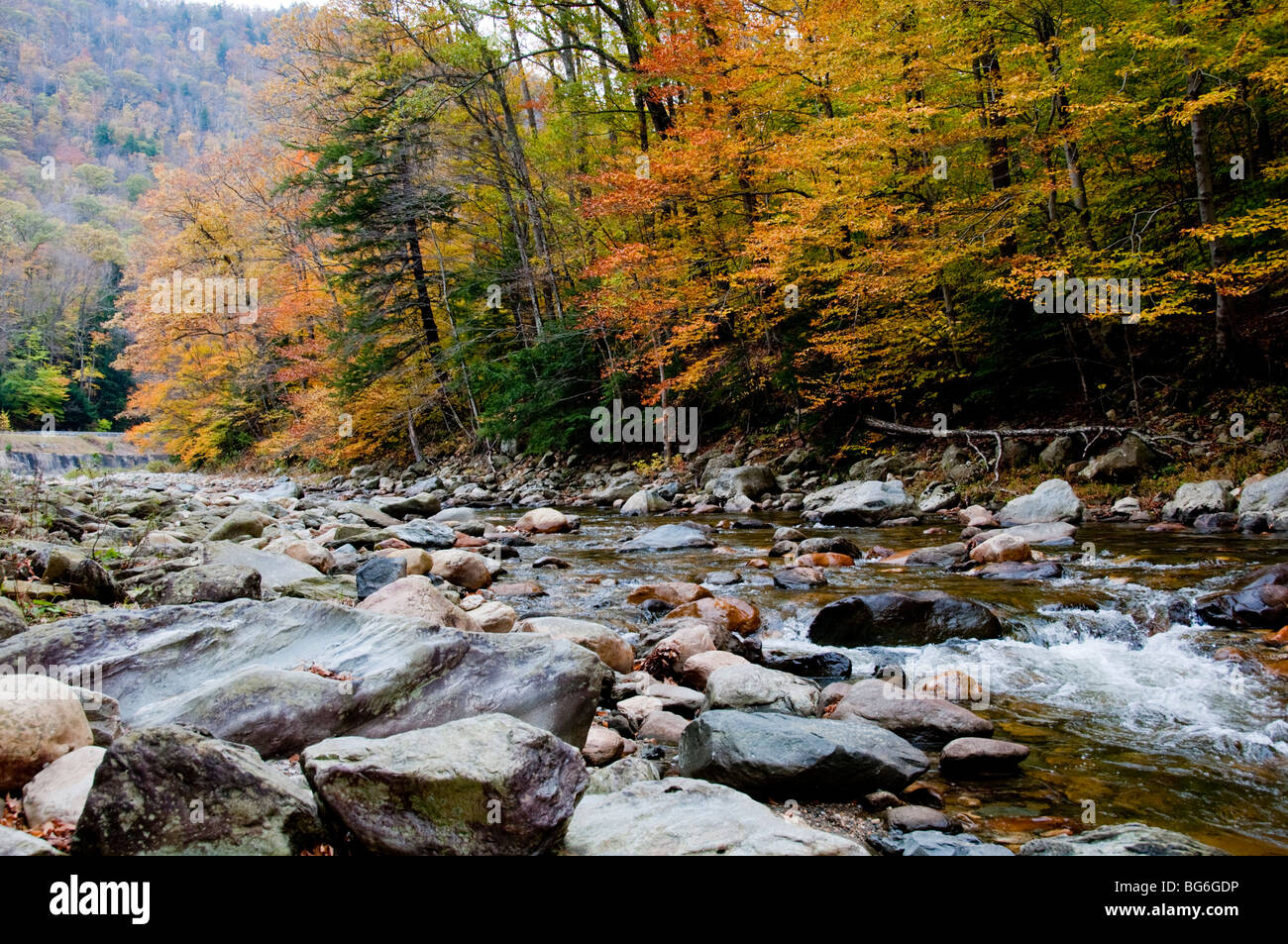 Deerfield river rafting hi-res stock photography and images - Alamy
