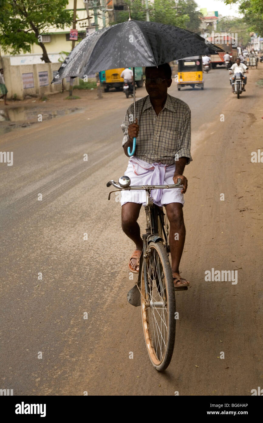 Indian Man Riding Bicycle High Resolution Stock Photography and Images ...