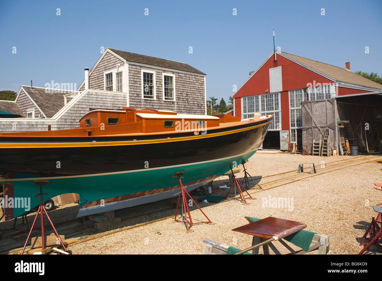 Boat building yard hi-res stock photography and images - Alamy