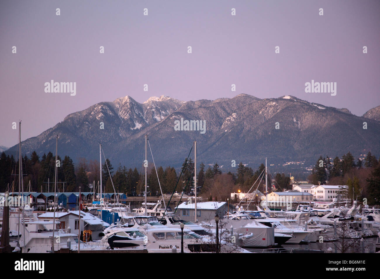 Coal Harbour and the North Shore Mountains, Vancouver, BC, Canada Stock ...