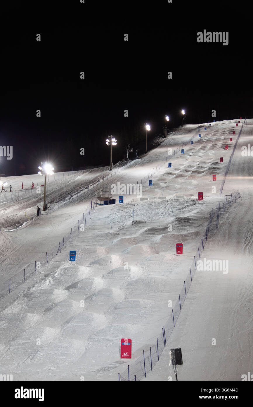 Cypress mountain canada night moguls hi-res stock photography and ...