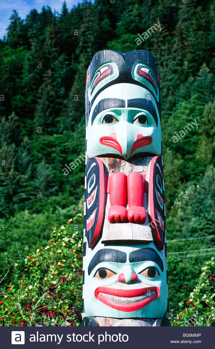 Spirit Poles Totem Pole Stock Photos & Spirit Poles Totem Pole Stock ...