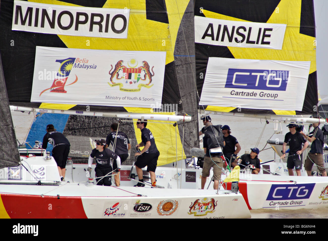 Close racing between Minoprio and Ainslie during the Monsoon Cup yacht ...