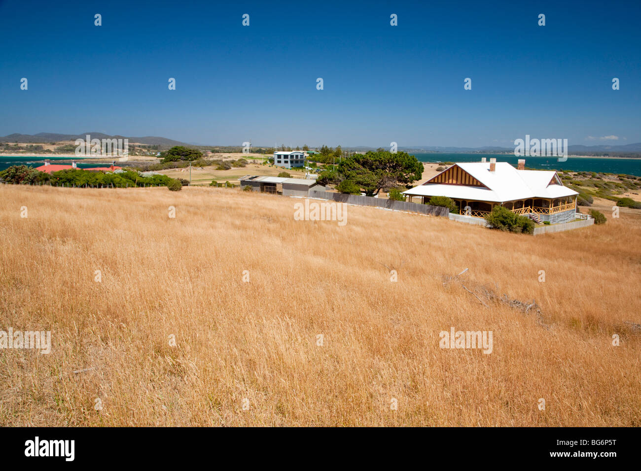 Low head tasmania hi-res stock photography and images - Alamy