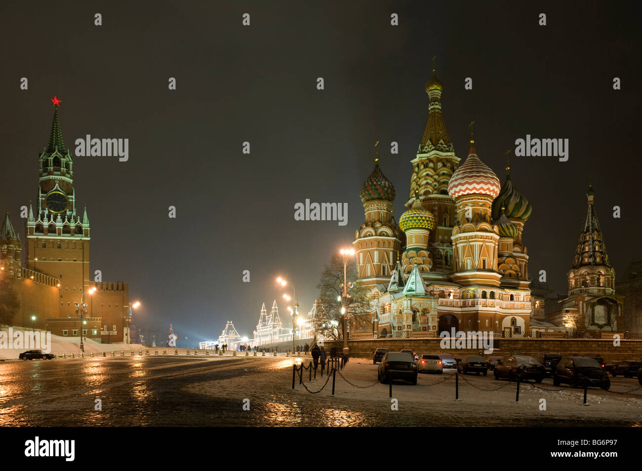 Russia Moscow red square wall and Kremlin tower Stock Photo - Alamy