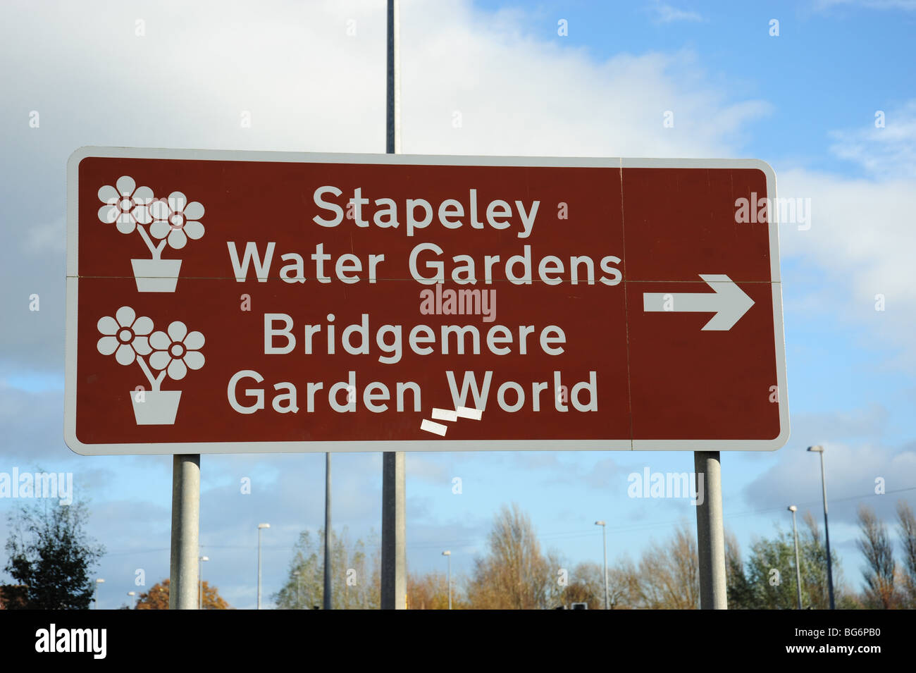 Road sign to places of interest Stock Photo - Alamy